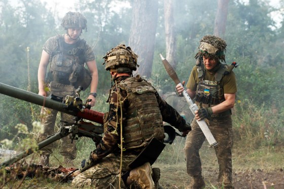 Russian invasion: Ukrainian forces make gains on front line, Kyiv says