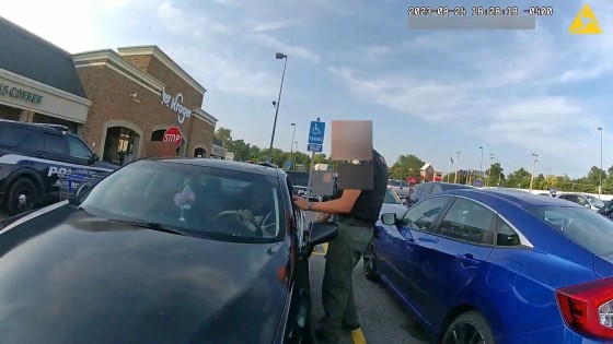 Ohio officer accused of fatally shooting pregnant woman is indicted on ...