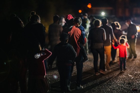 Border Patrol temporarily separated families this summer, court filing says