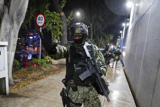 Head of security for sons of 'El Chapo' arrested in Mexico, sought for ...