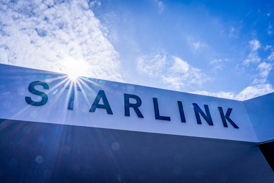 Under Iran's internet blackout, SpaceX’s Starlink is a lifeline — if it ...