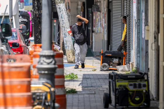 After island-wide blackout, crews restore power to nearly all Puerto ...