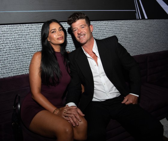 Robin Thicke Marries Fiancée April Love Geary After 6-Year Engagement