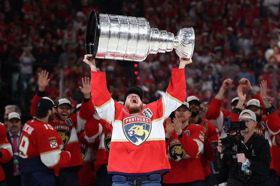 Florida Panthers win Stanley Cup and cost young gambler more than $270K