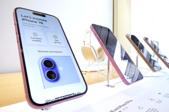 Apple looking to make 'premium'-priced folding iPhones starting next ...