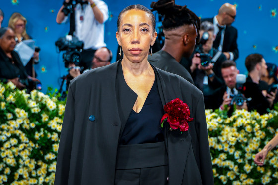 Artist Amy Sherald cancels her Smithsonian show over censorship concerns