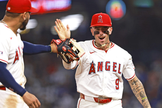 Angels turn triple play when Shohei Ohtani lines out to Zach Neto and 2 ...