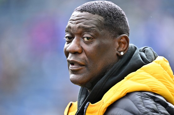 Former NBA star Shawn Kemp gets home monitoring in Washington parking ...