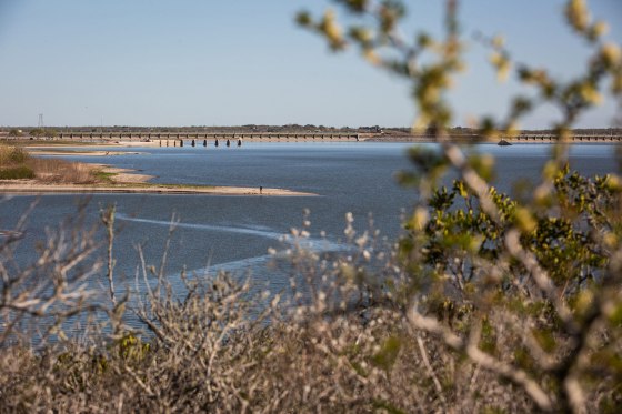 In South Texas, a town struggles for water