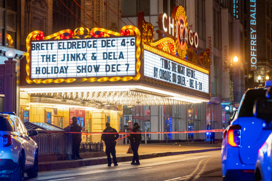 1 teen dead and 8 injured in separate downtown Chicago shootings