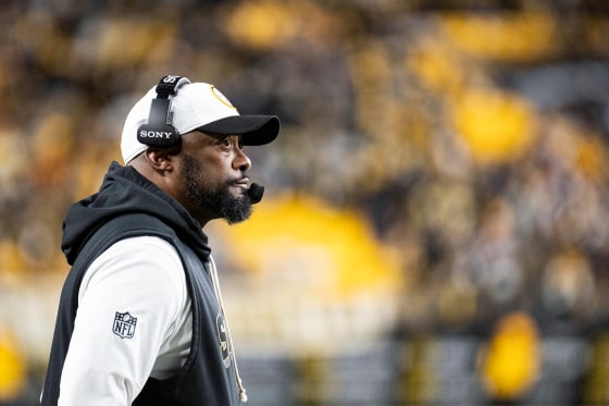 Mike Tomlin stepping down as Pittsburgh Steelers head coach