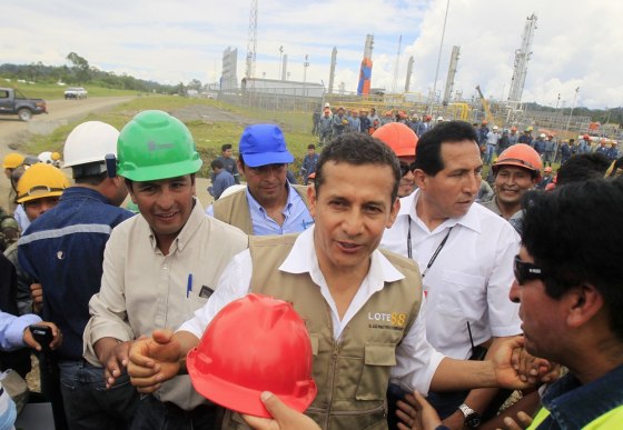 Leftist rebels in Peru kidnap dozens, releases some