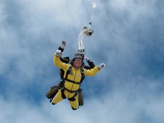 US ambassador marks D-Day with Normandy parachute jump