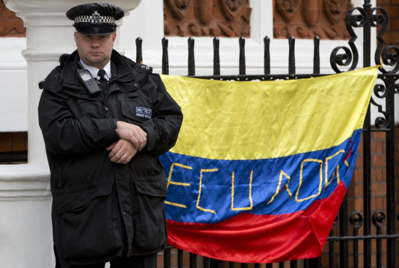 WikiLeaks' Assange defiant over UK police request