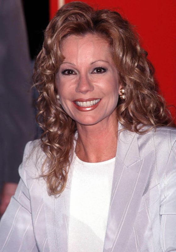 A brief tribute to Kathie Lee's hair