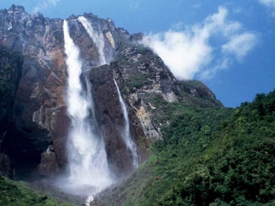 Travel photo of the day: Looking up at the world's tallest waterfall