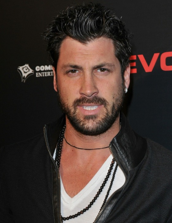 'Dancing' hottie Maks to star in Ukraine's 'The Bachelor'