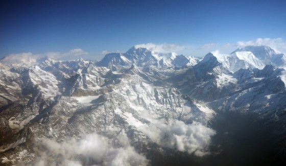 World's highest fight? Sherpas, Westerners come to blows on Everest