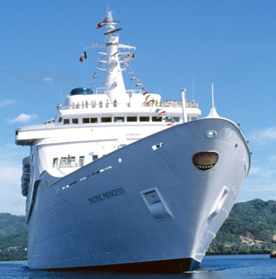 Two die during dismantling of legendary 'Love Boat'