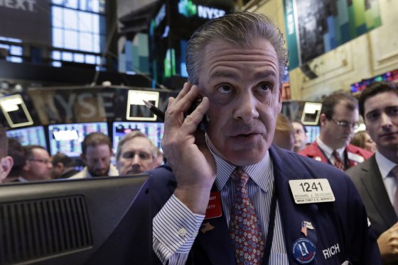 Americans have little faith that stocks will keep rising, poll shows