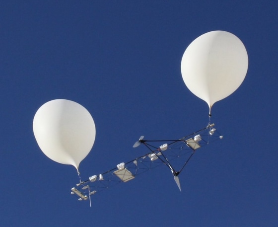Twin-balloon airship hits high frontier