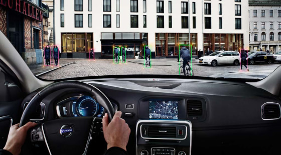 New Volvo system spots pedestrians, cyclists