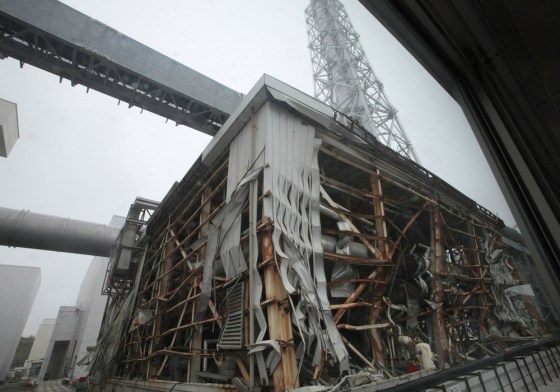 Japan vows quick action on Fukushima as tainted water crisis deepens