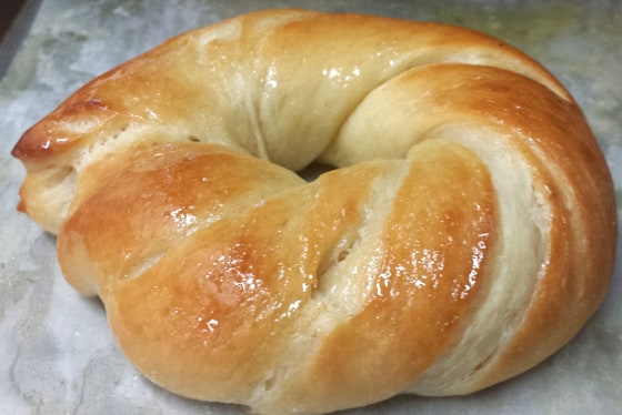 The Cragel: Bagel, croissant hybrid equals '100% happiness'