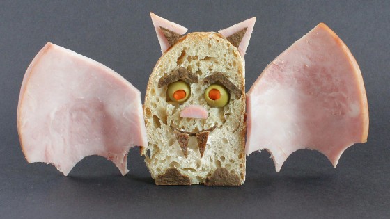 12 spooky Halloween sandwiches you can assemble