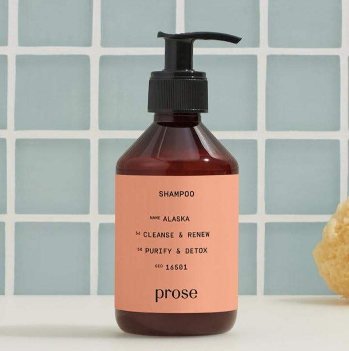 How to determine your scalp type, according to a dermatologist