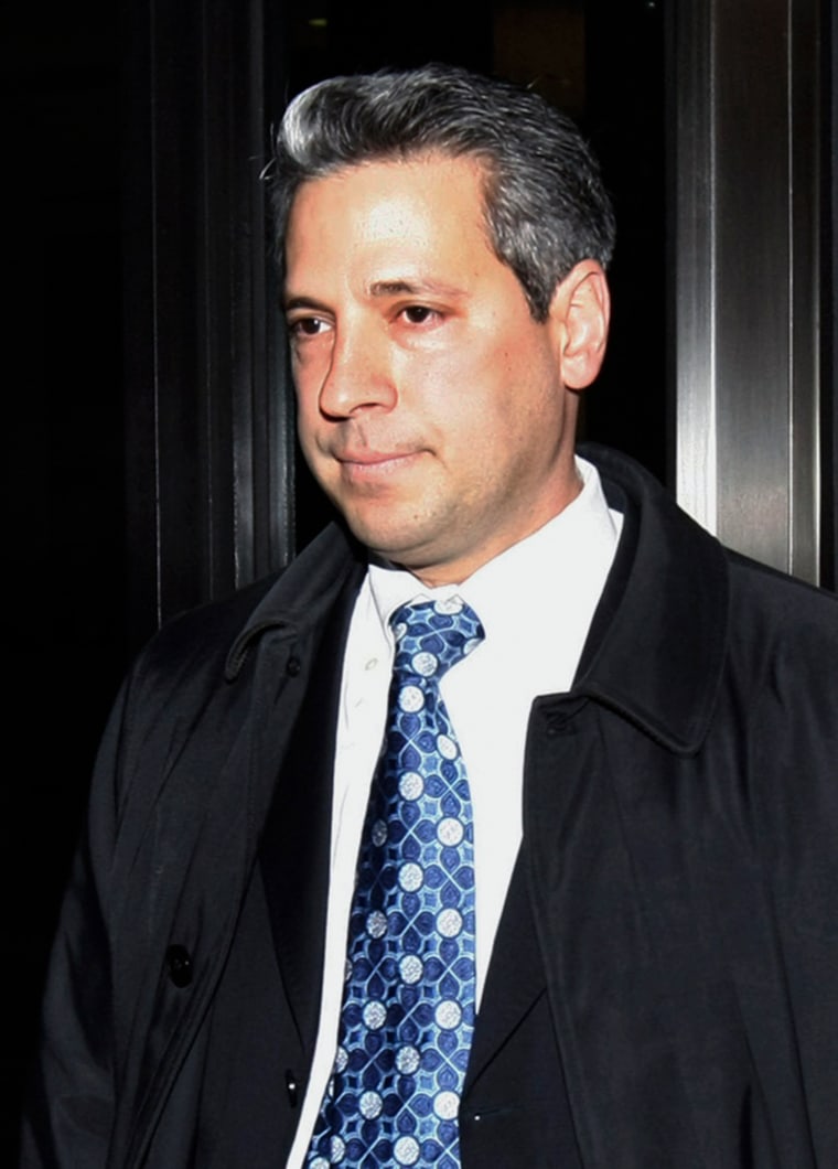 Ex-Blagojevich aide pleads guilty to wire fraud