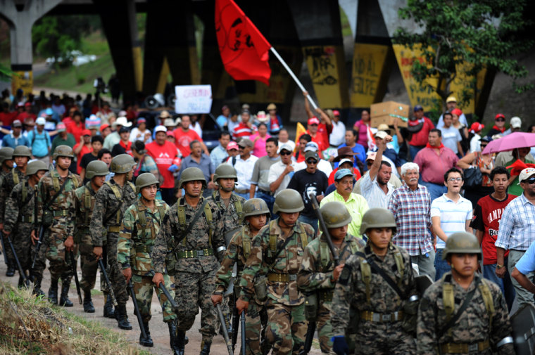 Honduras suspends some civil rights