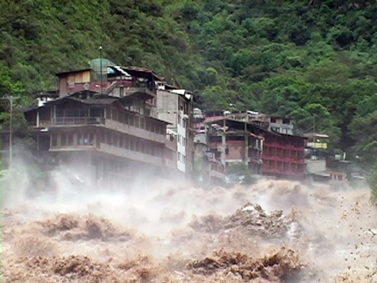 Machu Picchu aims to evacuate last tourists
