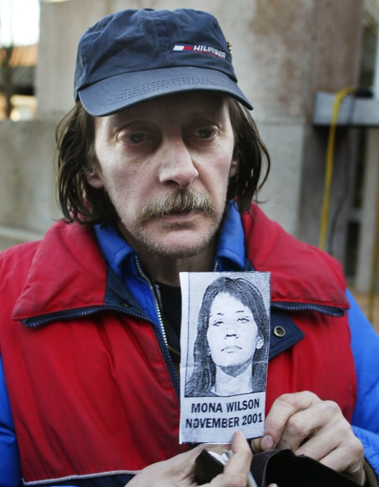 Police missed chances to catch Canada serial killer