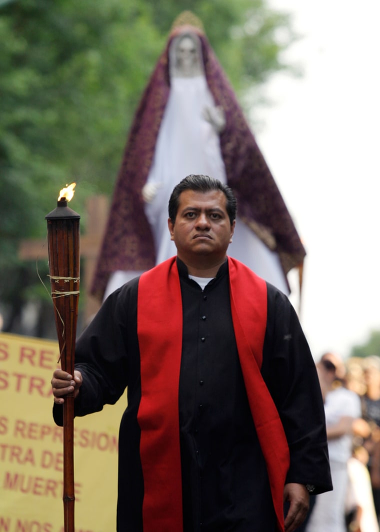 Mexico arrests high priest of 'Saint Death' cult