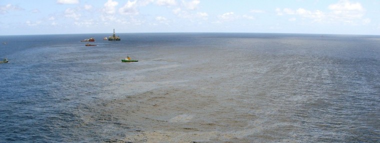 Brazil says Chevron oil slick shrinks 80 percent