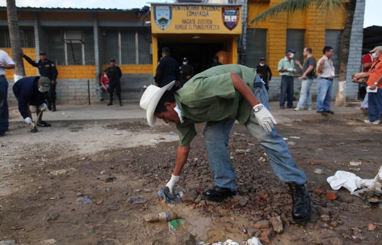Report: Most inmates who burned to death in Honduras prison fire were ...