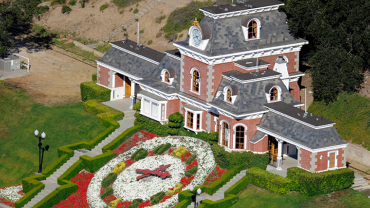 Book flights over Neverland for Jackson anniversary