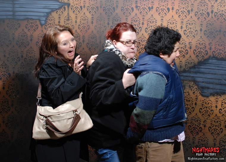 Faces of fear: 30 amazing haunted house reactions