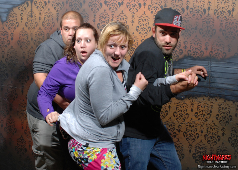 Faces of fear: 30 amazing haunted house reactions