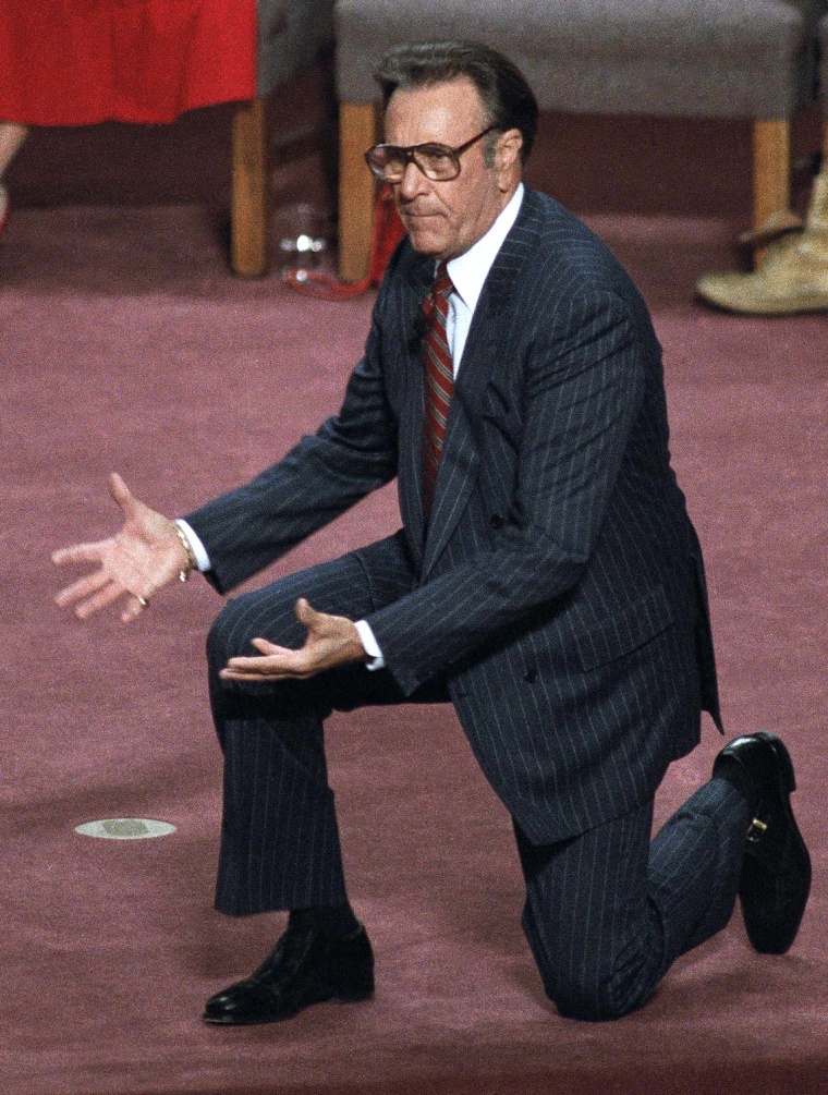 Oral Roberts: 1918 - 2009