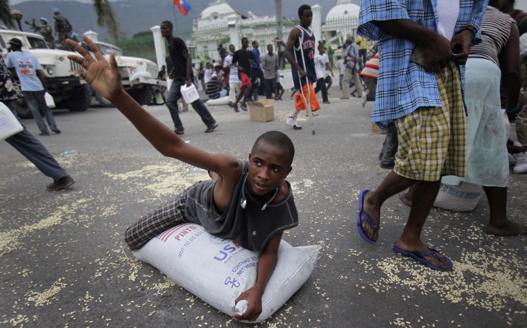 Food riot in Port-au-Prince