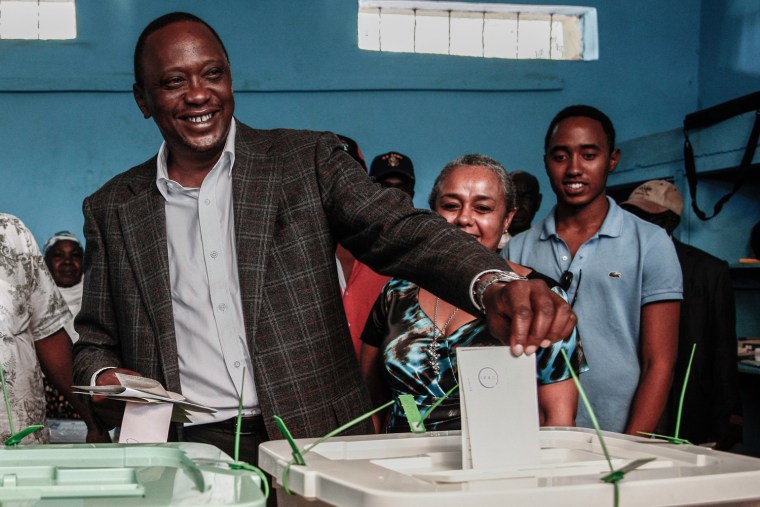 Kenyans vote in crucial election