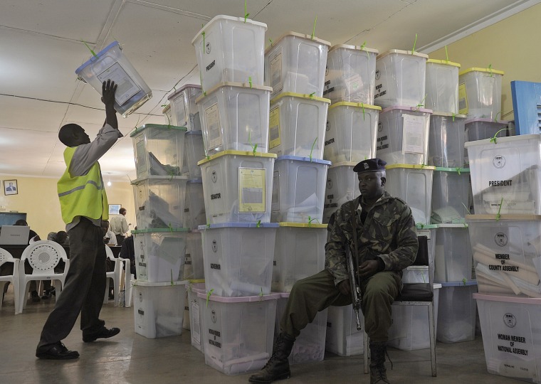 Kenyans vote in crucial election
