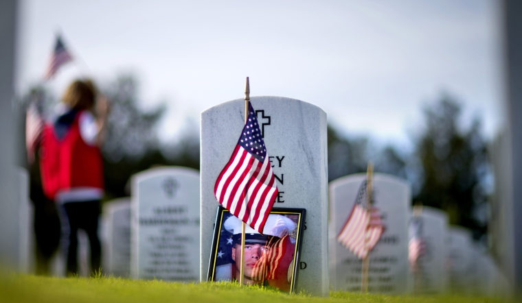 Military’s fallen remembered over Memorial Day weekend