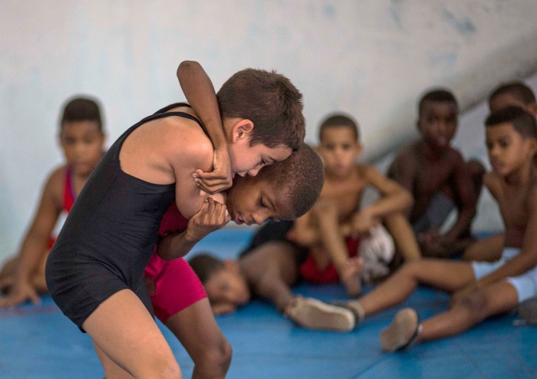 Young Cuban Wrestlers Aspire For Gold