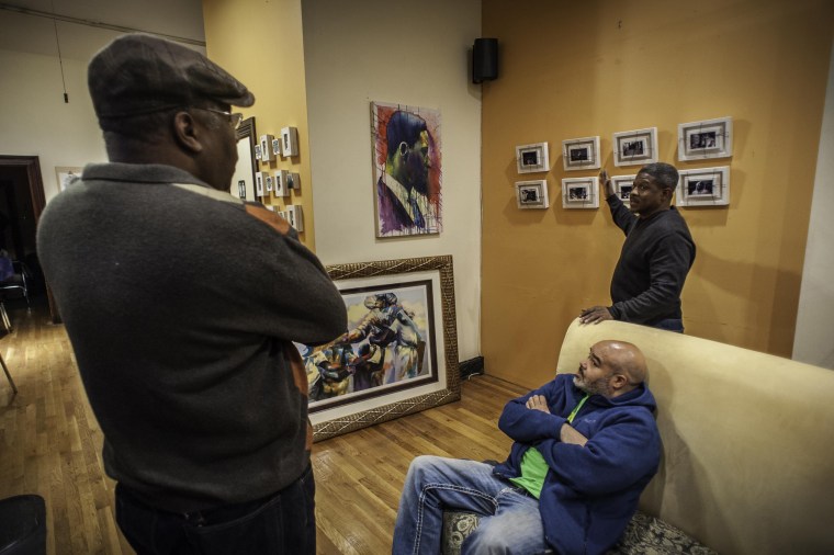 Image: Troy Staton has combined fine art with the art of barbering at ...