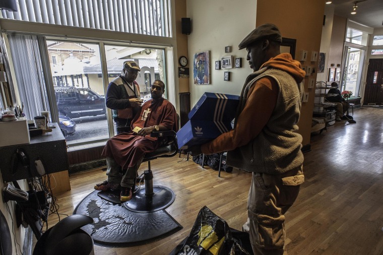 Image: Troy Staton has combined fine art with the art of barbering at ...