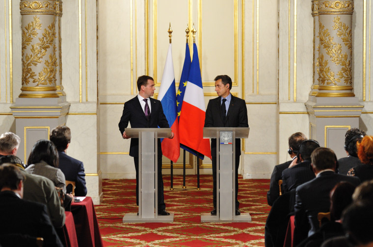 France, Russia discuss Iran sanctions