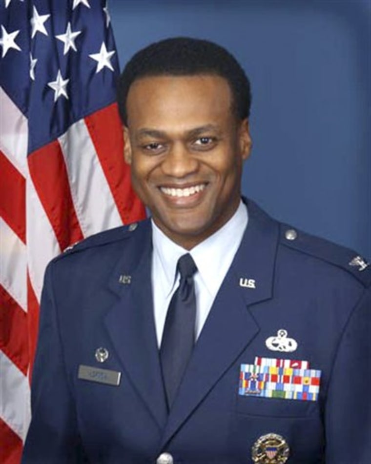 Women flirted with accused colonel, aide says